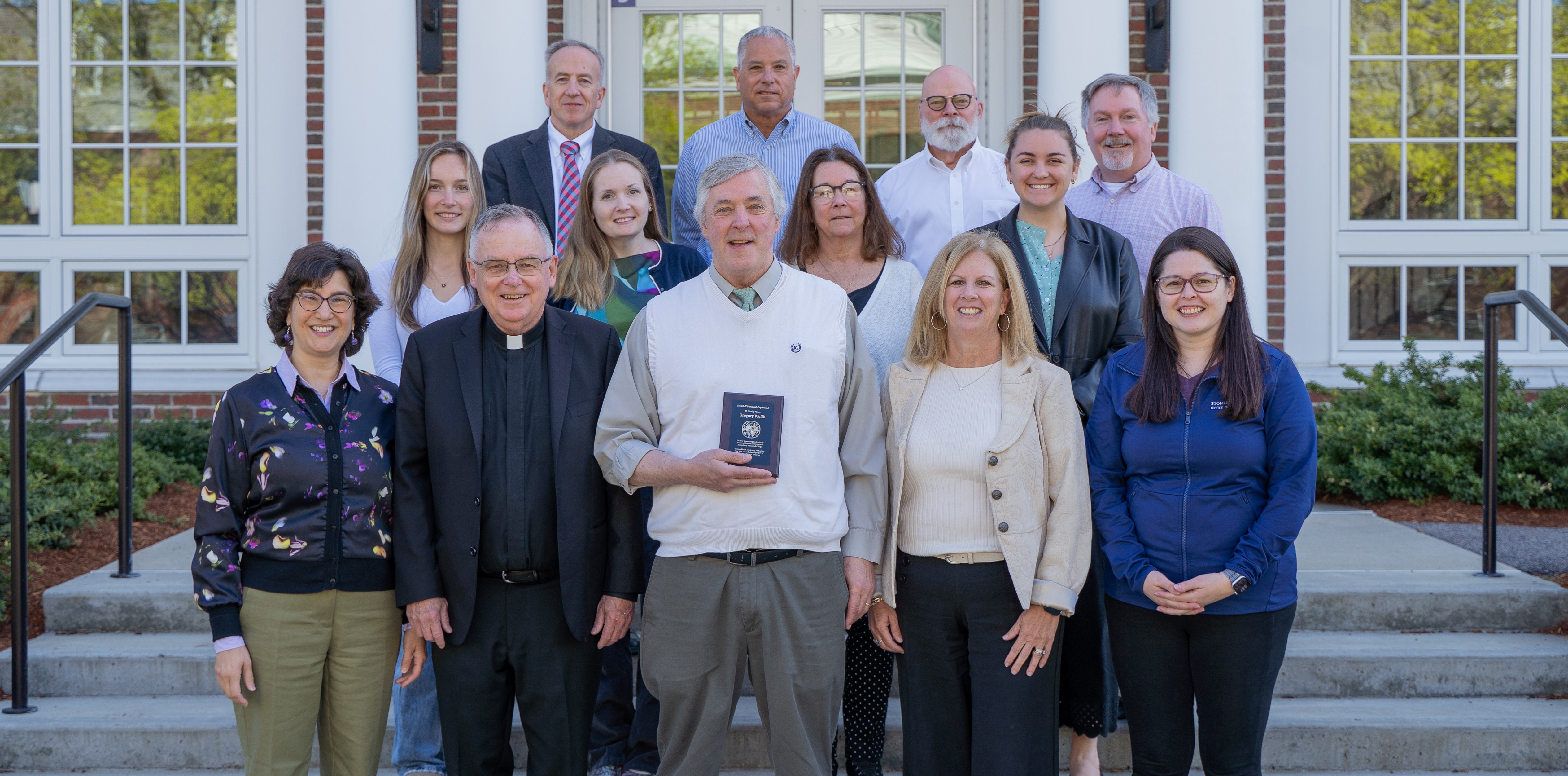 Faculty and Staff - Stonehill College